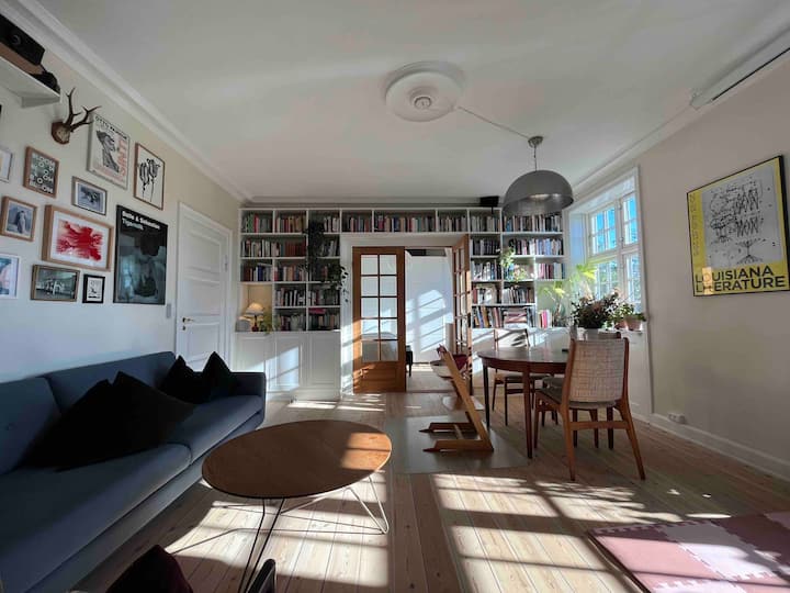 Sunny Apartment W/ Park View - Copenhagen