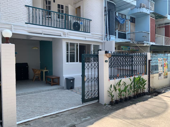 清迈古城别墅 5min Walk To Sunday Market 免费接机 - Chiang Mai