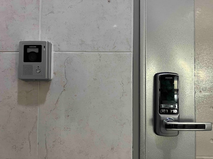 어디든 가기편한 출장에 최적이며 복층이라 공간이 분리되고 넒어요 - Daejeon