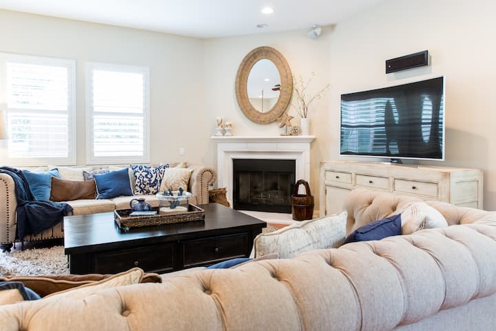 Ohana By The Shore 30+ Night Long Term Rental - Oxnard, CA