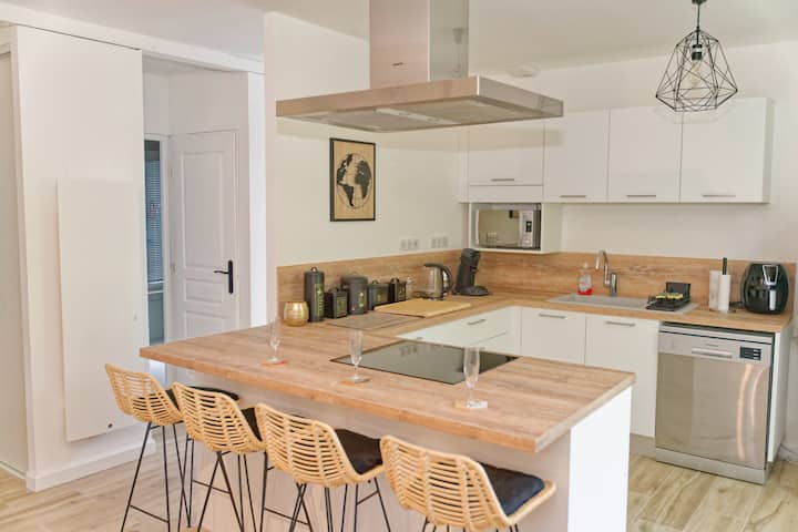 Maison De Charme, Spacieuse Et Confortable - Loiret