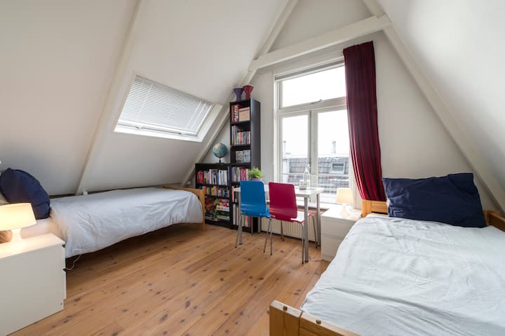 'Martinitorenkamer' B&b Van Sijsenplaats Groningen - Groningen