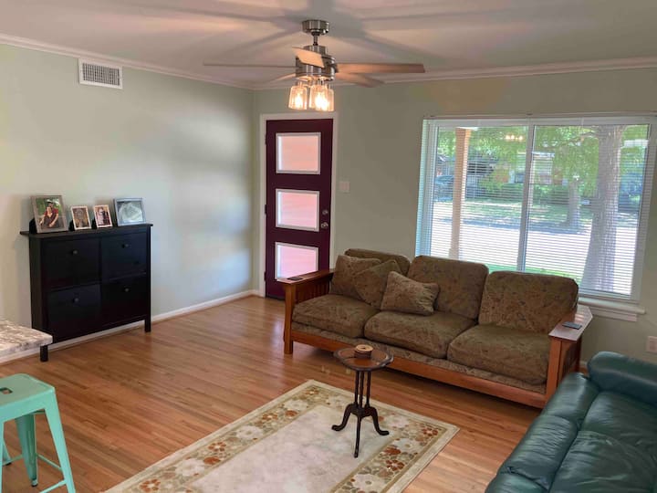 Room 3: Clean Queen Bed In Northeast Dfw - Mesquite, TX