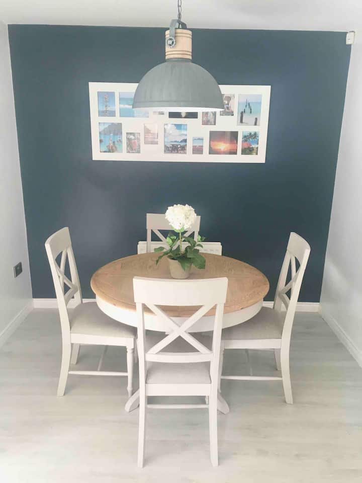 A Cosy, Bright Double Room In Ballymoney. - Ballymoney