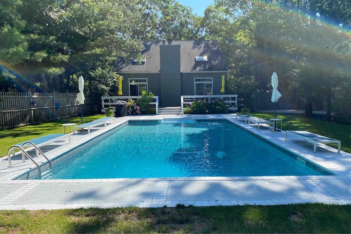 Heated Pool, 10 Mins To Beach/town, Beach Parking - The Hamptons, NY