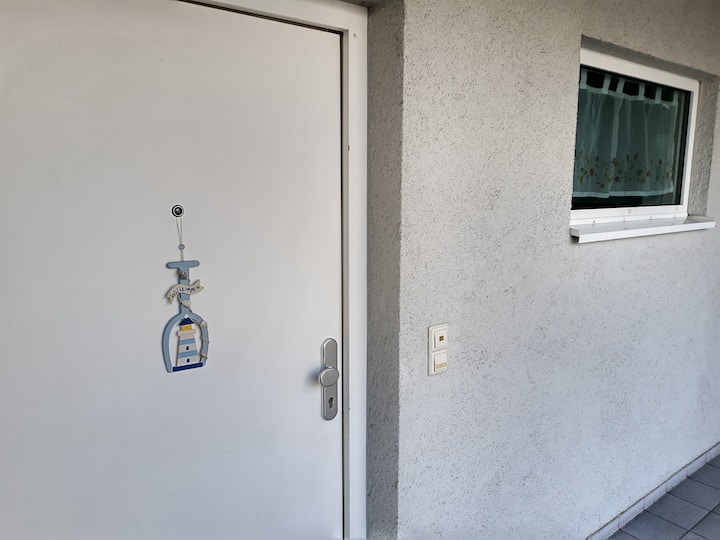 Schicke 2 Zimmerwohnung Ganz Zentral Und Ruhig! - Göppingen