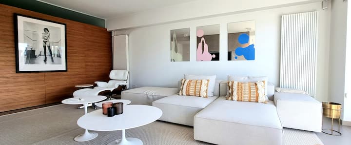 Spacious Luxury Apartment W/ Sea View & Garage - Brügge