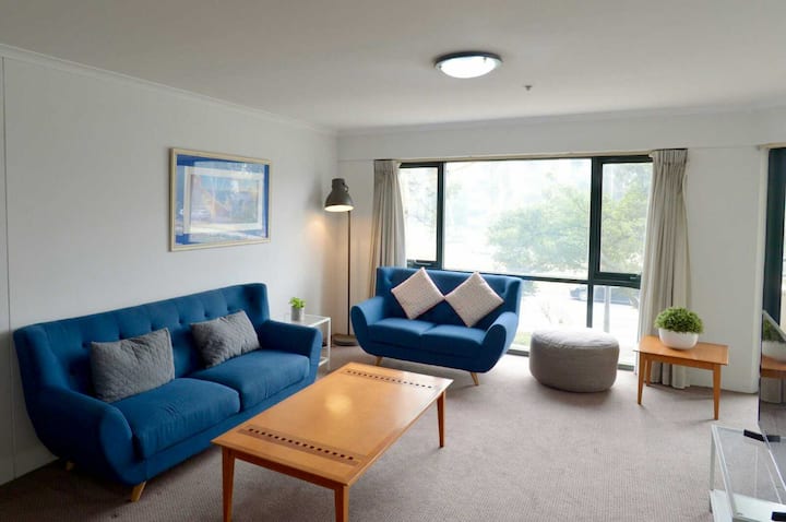 Sunny Braddon Apt Near Civic - Canberra