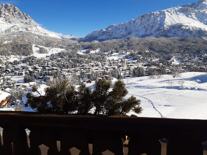 Suite Gilardon Piccolo Attico Panoramico - Cortina d'Ampezzo