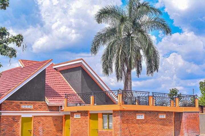 Ggaba Beach Vacation Rentals & Homes - Makindye Division, Kampala ...