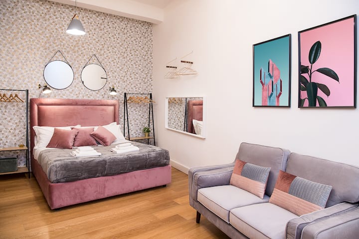Glamourous Apartment Near Piazza Navona - Róma
