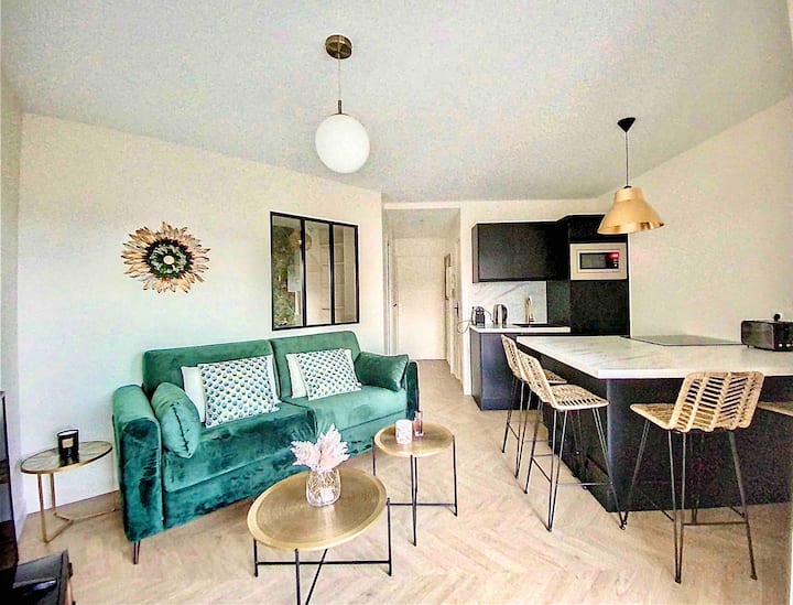 Appartement Avec Balcon Le Nid Doré - Place Morny - Trouville-sur-Mer