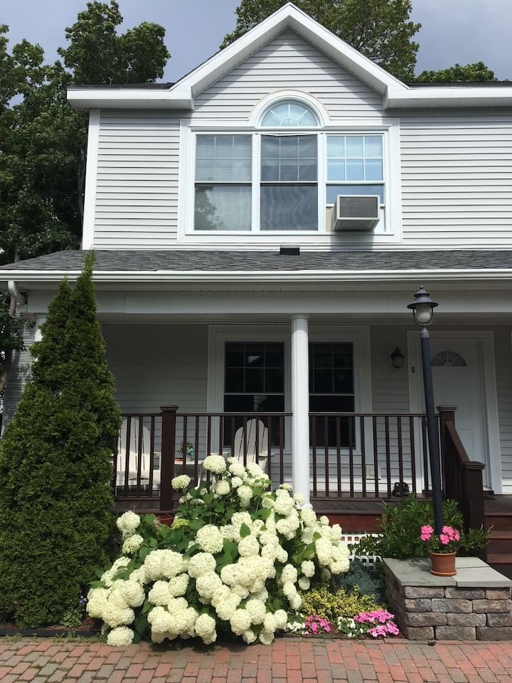 "Downtown Cottage On Cottage Street" - Bar Harbor, ME