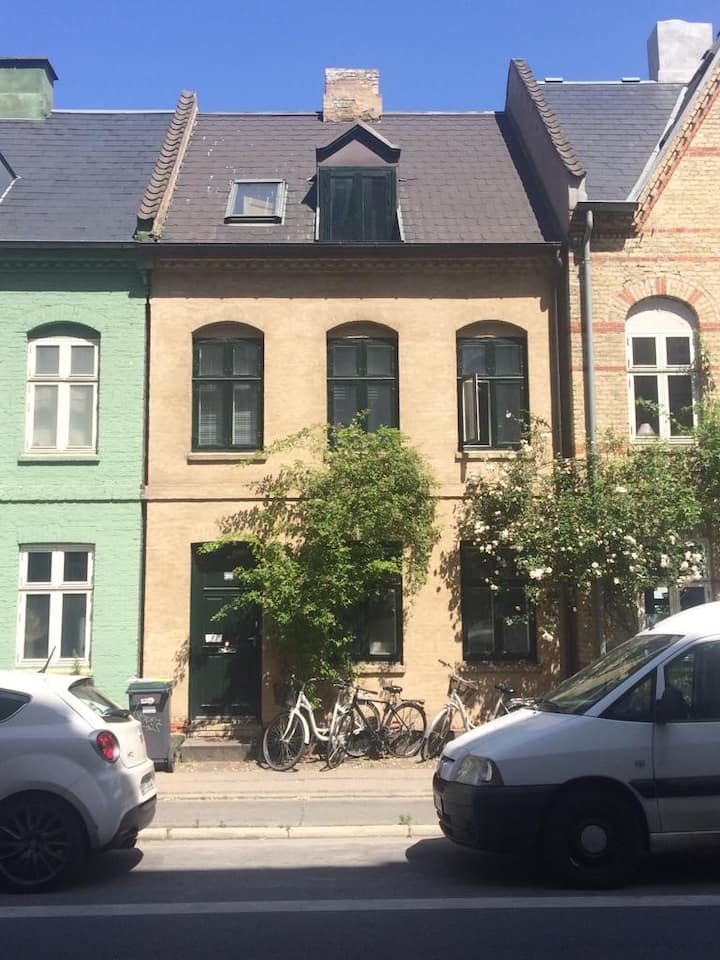 Charming Townhose W/  Terrace - Copenhagen