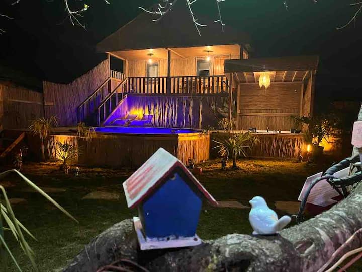 Isıtmalı Havuz+jakuzi. Sapanca Bambu Dağ Evi - Sapanca