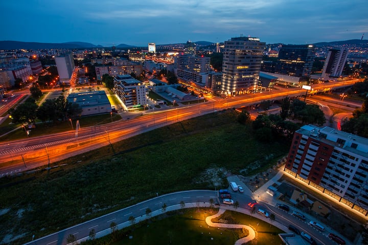 City View-fully Air-conditioned Apartment - Bratislava