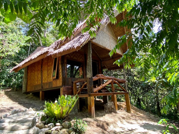 Sumatra Jungle Huts Sup. Bungalow Private Bathroom - North Sumatra