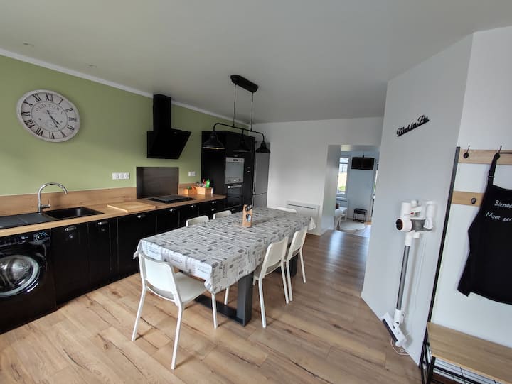 Maison De Ville Atypique Proche Mont Saint Michel - Pontorson