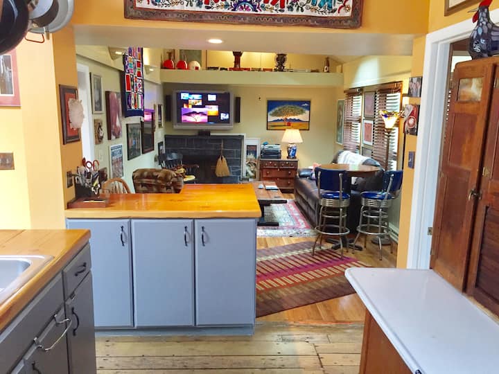 The Clubhouse In The Heart Of Chagrin Falls. - Bainbridge, OH