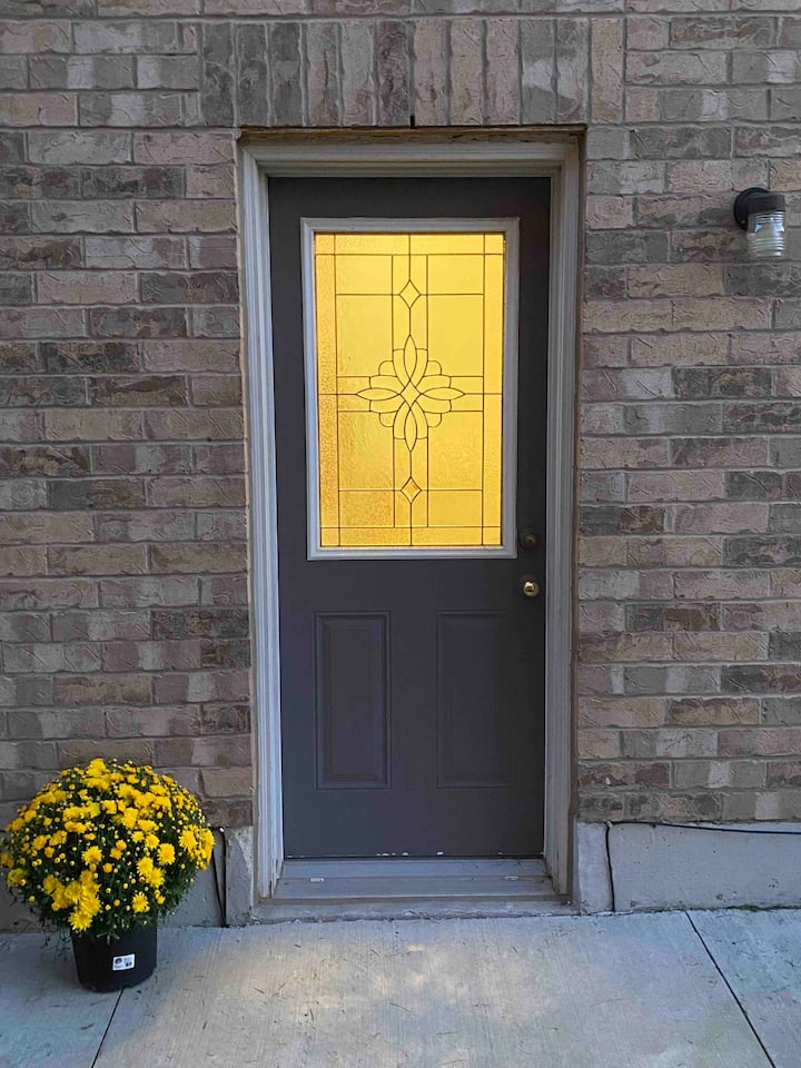 Hidden Haven: 2 Bedroom Basement - Brampton