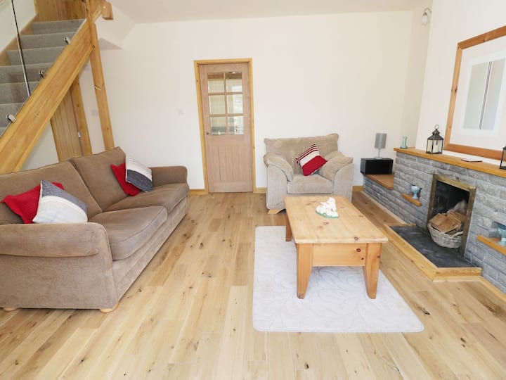 Surf View Cottage - North Wales