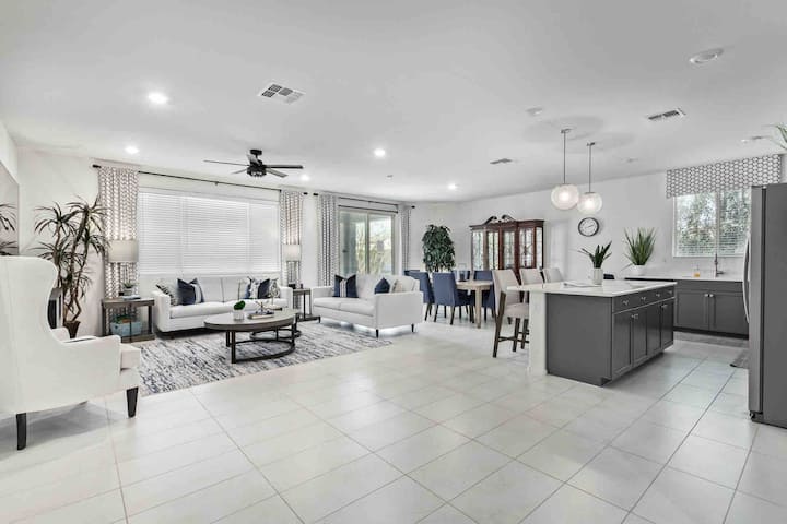 Luxury Arizona -Relax, Play, Eat *20 Mins From Wg* - Avondale, AZ