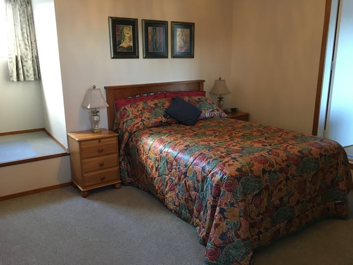 Spacious Apartment Close To Beach And Cafes - Wellington