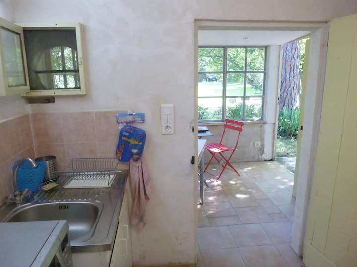 Les Eaux En Partage - Le Cabanon - Fontaine-de-Vaucluse