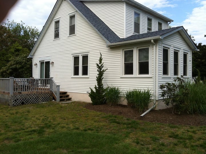 Relaxing Bay Block Home For 8 Close To Everything! - Cape May Point, NJ
