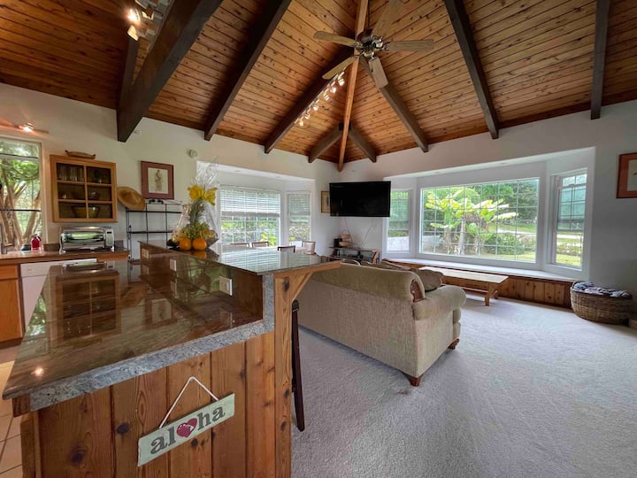 Paniolo Country Ohana - Big Skies, Starry Nights - Hawaii