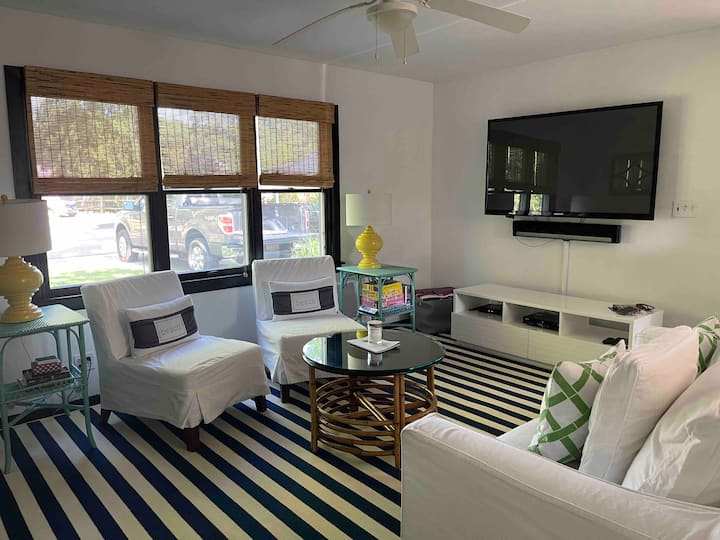 Beach Bungalow - Sag Harbor, NY