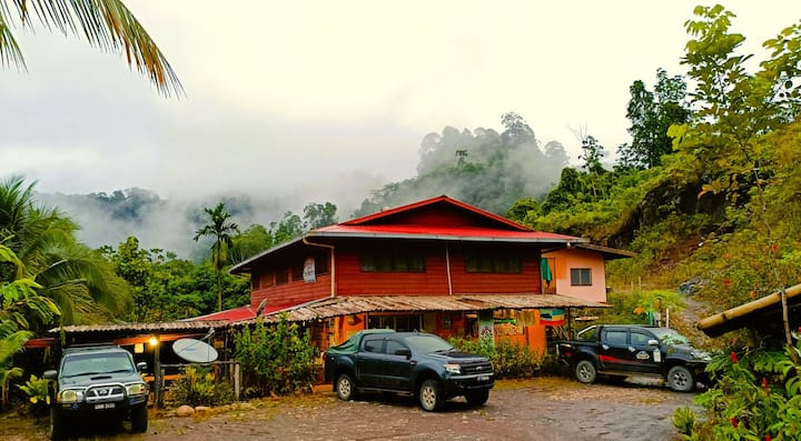 Segah Selaan Homestay - Sarawak