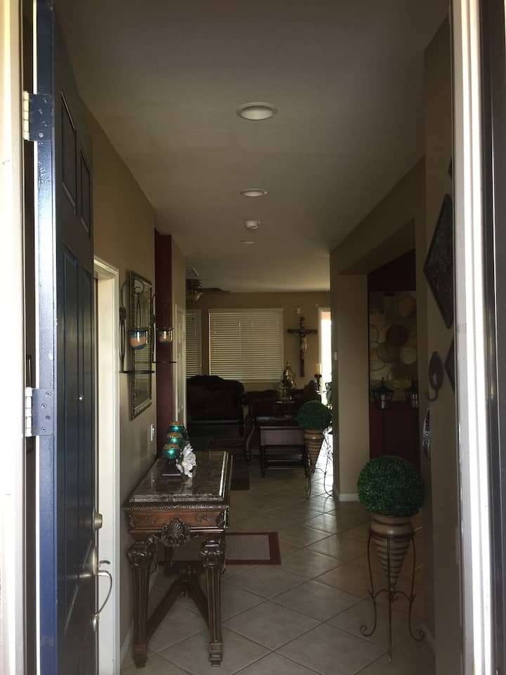 Entire Home For Coachella Weeken - Coachella, CA