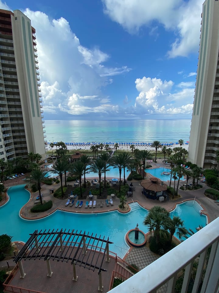Family Perfect | Lagoon Pool + Crystal Sand Beach! - Florida Panhandle, FL