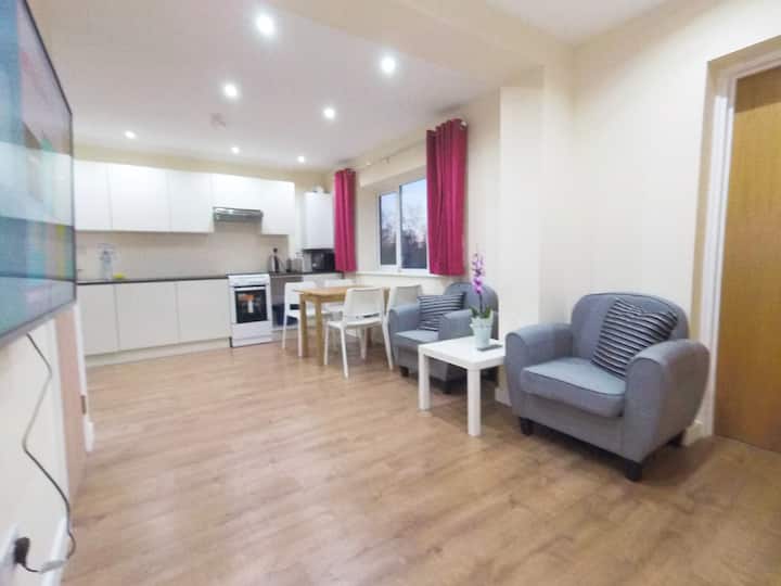 Apple Garden A-3 - Watford