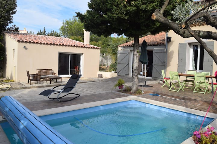 La Ville à La Campagne, Relax, Accueil Soigné. - Salon-de-Provence