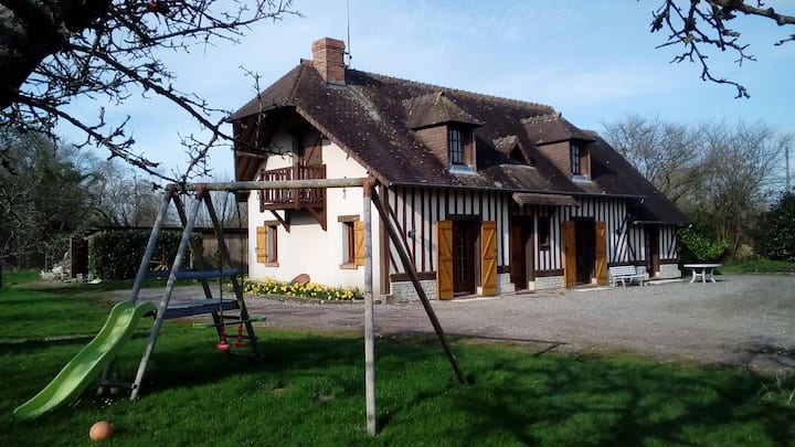 Maison De Saint-benoît à La Campagne - Pont-l'Évêque