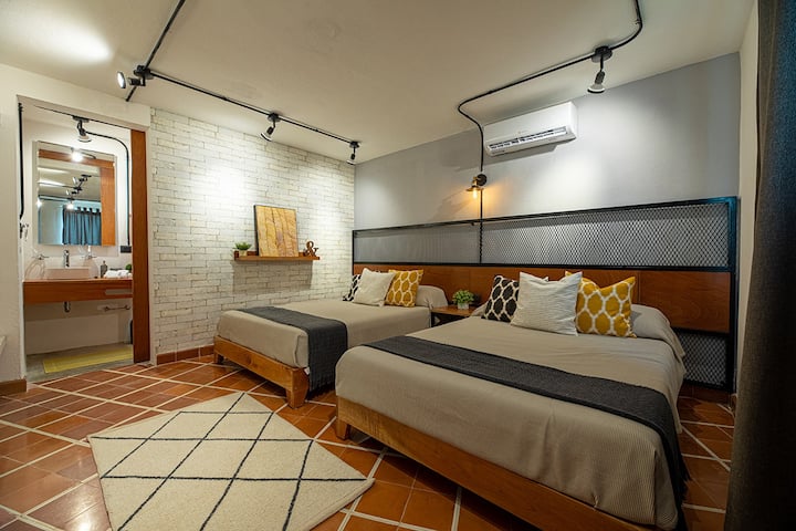 Urban 1 Bedroom Apartment With An Industrial Decor - Mérida
