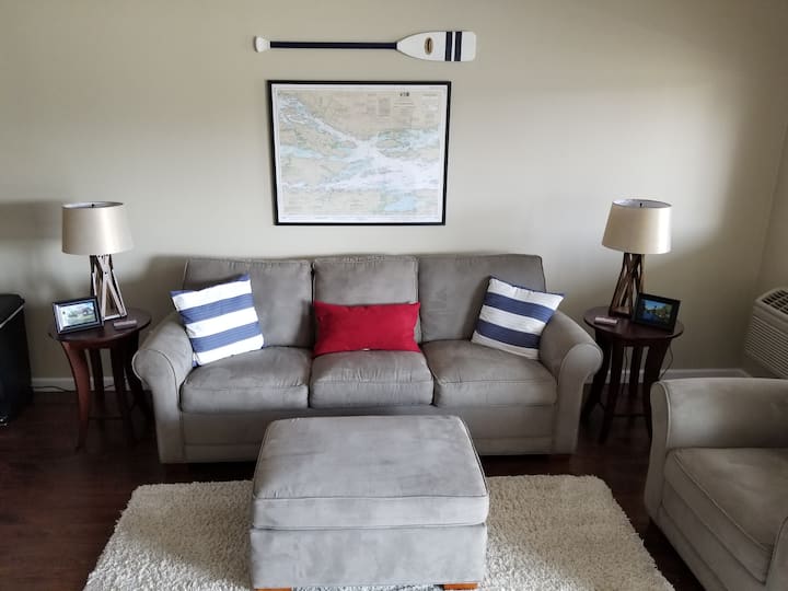 Waterfront Condo Close To Alexandria Bay - Wellesley Island State Park, Fineview