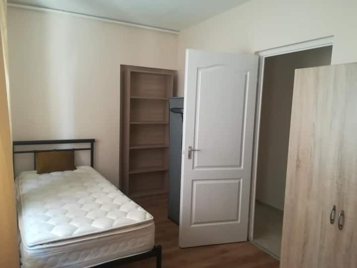 New Modern Flat - Good Location - Pécs
