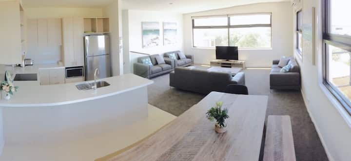 Ocean Grove Apartment Close To Beach And Shops - Ocean Grove