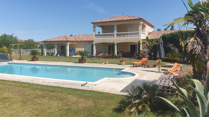 Très Belle Maison Contemporaine Piscine 3 Chambres - Montauban