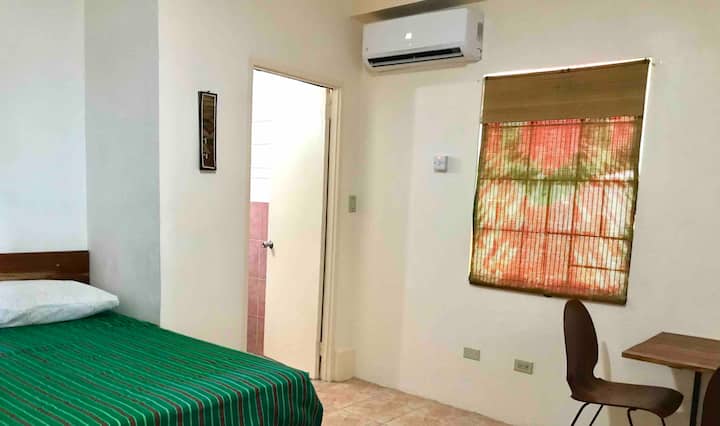 Private Bath Kitchen Studio Free Airport Transfer - Montego Bay