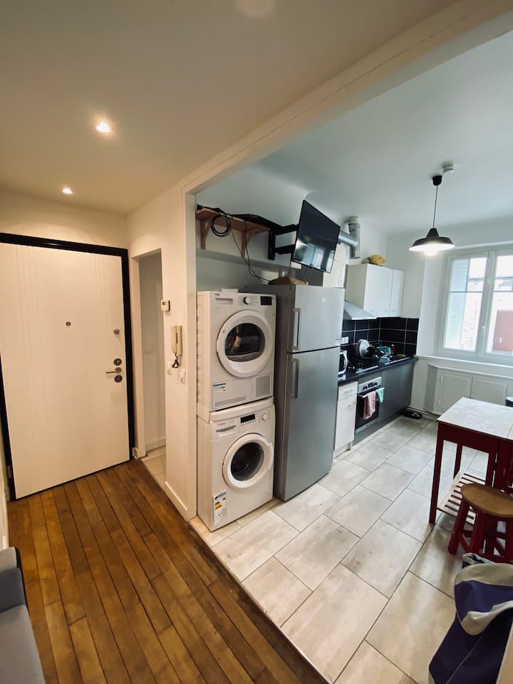 Beautiful Room Near Melun Station - Melun