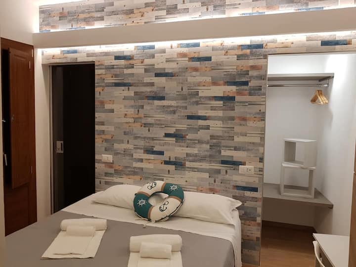 Suite Holiday House,10 Mt Dal Duomo.casa Vacanza - Cefalú