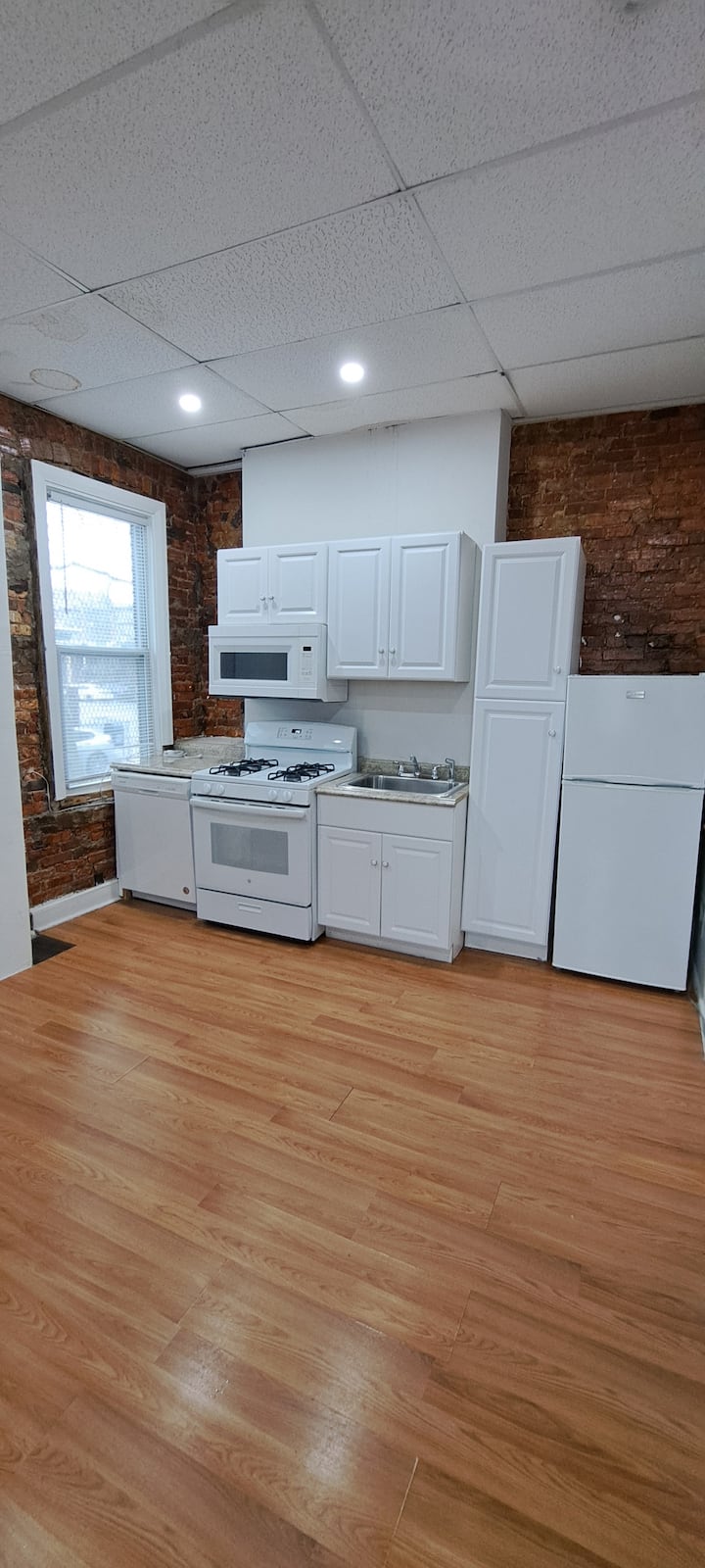 Charles Village Cozy Studio (King Size Bed) - Baltimore, MD