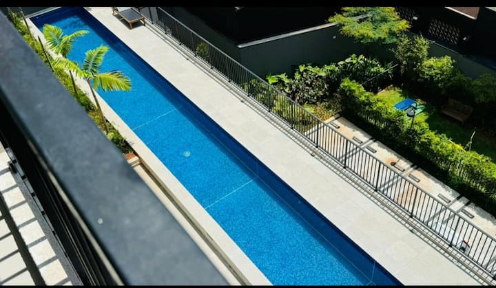 Brás, 25 De Março, Metrô Em Frente, Vaga Coletiva - Brazil