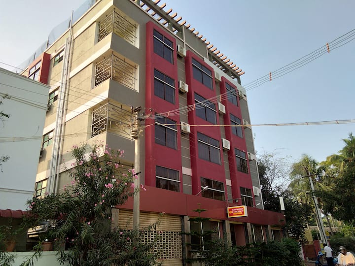 Double Bed Non Ac - Aishvarya Residency - コインバトール