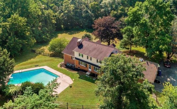 Private Pool Paradise Modest Socials Welcomed - Columbia, MD