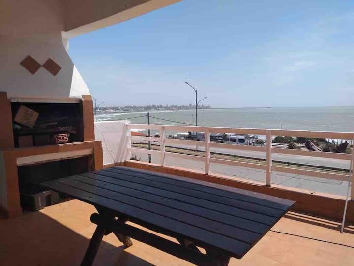 Departamento Frente A Waikiki B - Mar del Plata